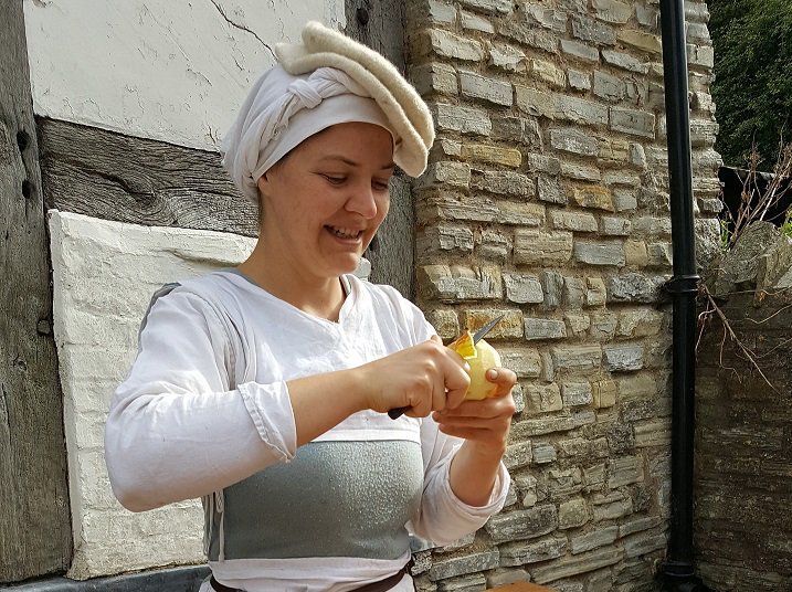 Tudor Apple Recipes: Apple Chutney