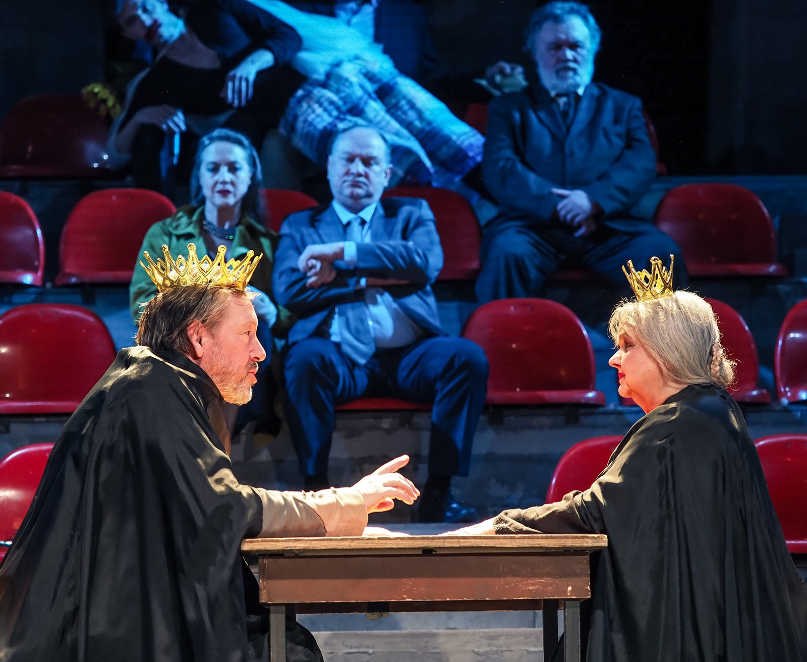 Is this the “real Shakespeare”? – A Hungarian Hamlet